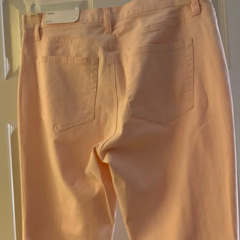 LOFT | Jeans | Light Pink Frayed Hem Ankle Jeans Loft Size 6 | Poshmark
